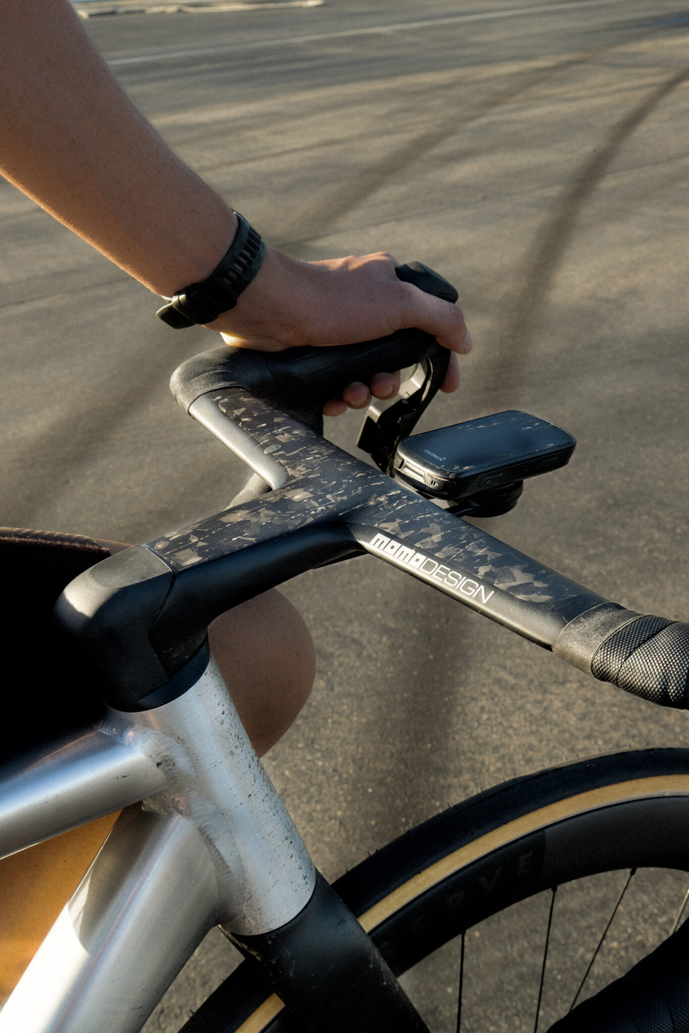 CAAD is back!!! CANNONDALEの伝統アルミバイク CAAD14が進化して戻ってきました！ 大阪 シルベストサイクル 梅田 ...
